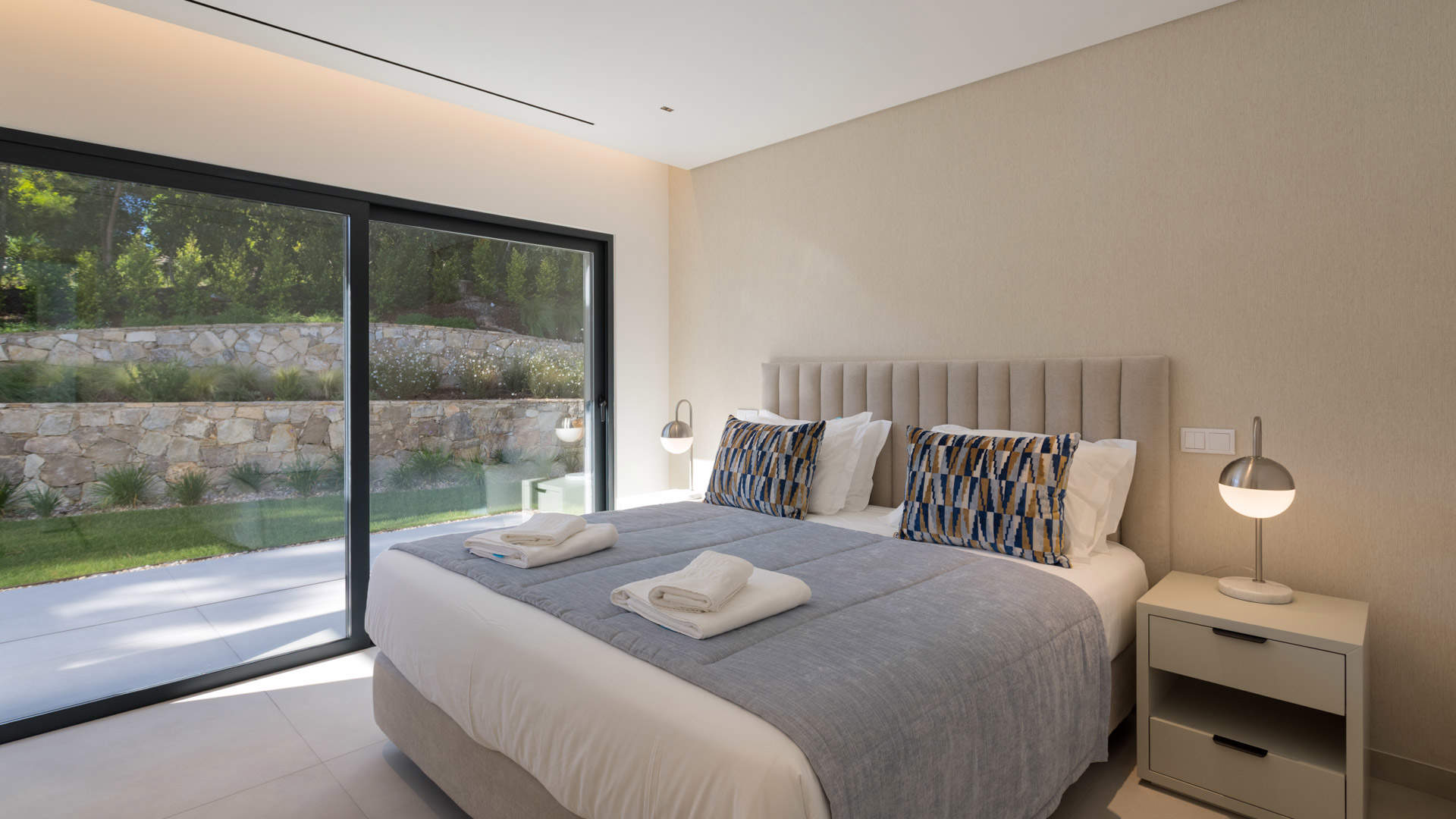 Villa de Madeira : 4 bedroom villa in Vale do Lobo, Algarve